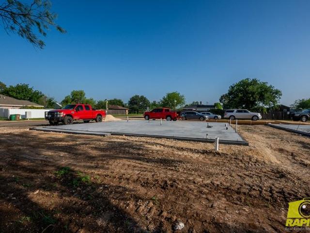302 Lake View Heroes Dr, San Angelo, TX 76903