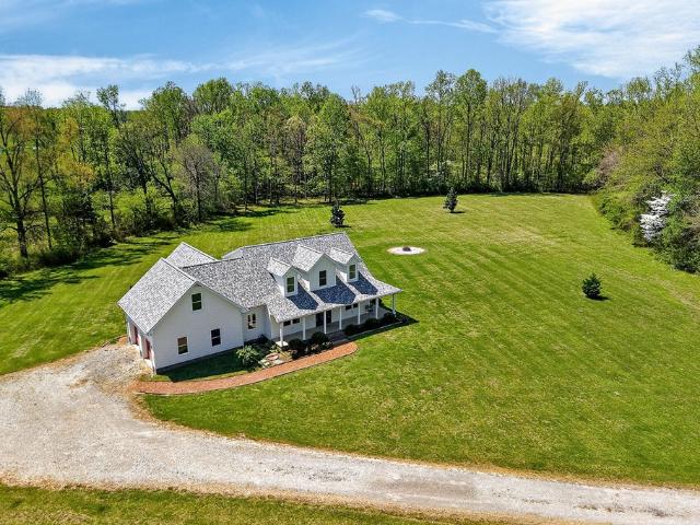 302 Ligon Ln
