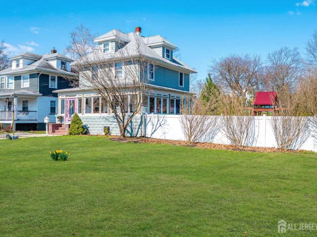 302 Mountainview Terrace