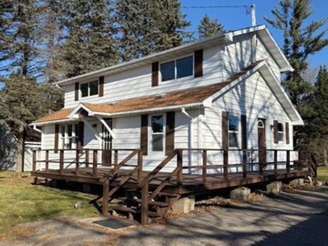302 Metonga Ave N, Crandon, WI 54520
