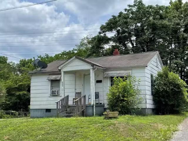 302 Melrose Dr SW, Concord, NC 28025 MLS 4253555