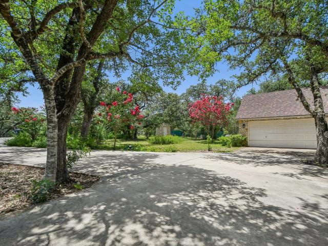 302 Mesa Dr