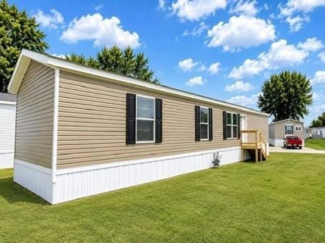 302 N 1st St Unit 9, Rossville, IN 46065
