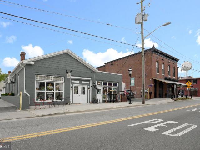 302 N Washington Street