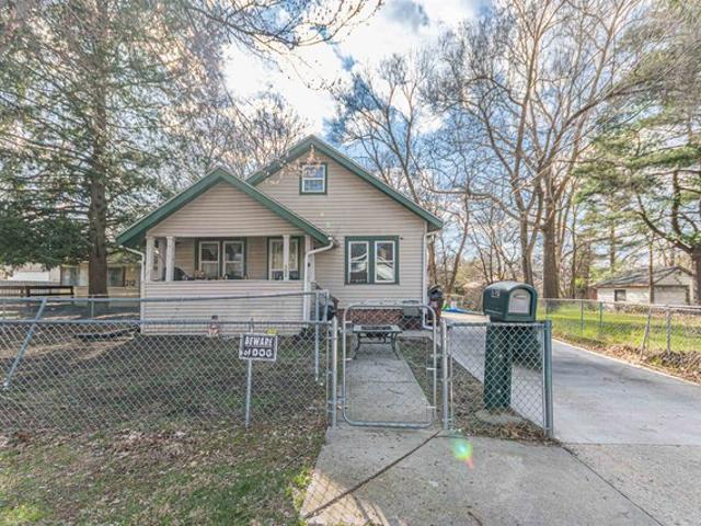 302 N Horace Ave, Rockford, IL 61101