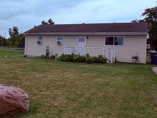 302 N Kingsley St, Corunna, MI 48817