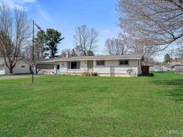 302 N River Drive