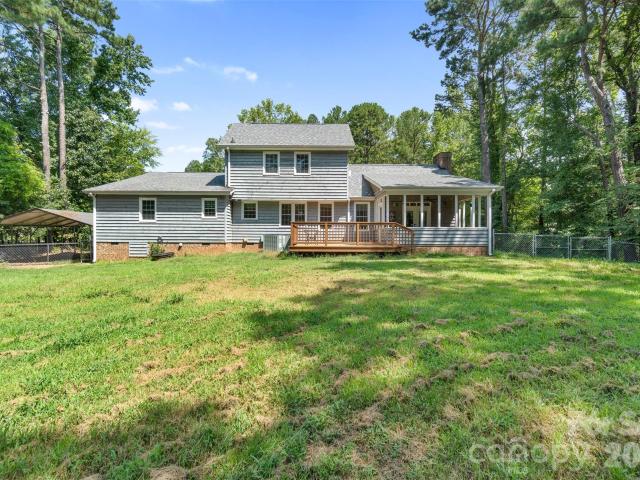 302 Nottingham Way