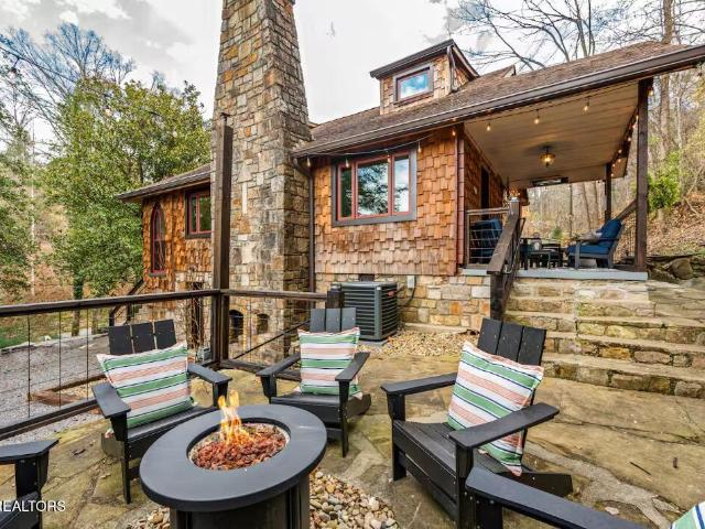 302 Newman Rd