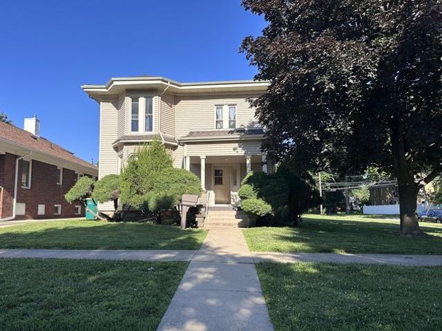 302 S Vermillion St, Streator, IL 61364