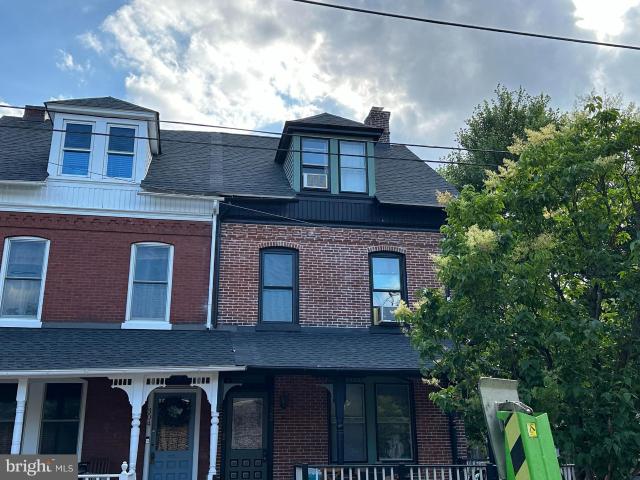 302 S Darlington St, Unit 2, West Chester, PA 19382 | MLS #PACT2119 | Compass