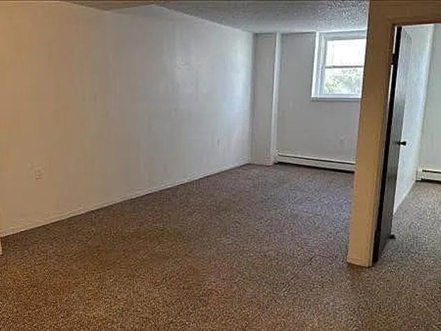 302 S Main St, Lusk, WY 82225