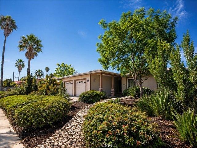 302 S San Mateo St, Redlands, CA 92373
