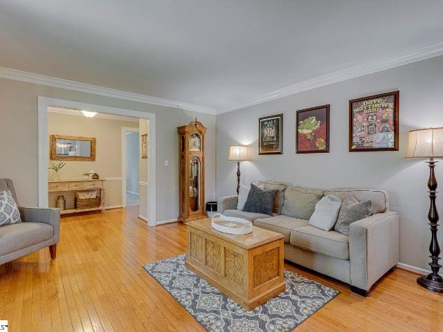 302 Sagramore Lane