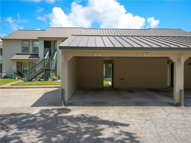 302 Saint Andrews Street F202