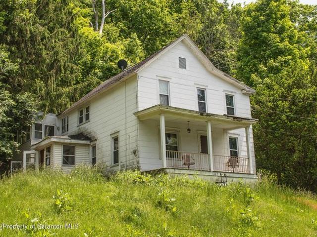 302 Scott Rd, Chinchilla, PA 18410
