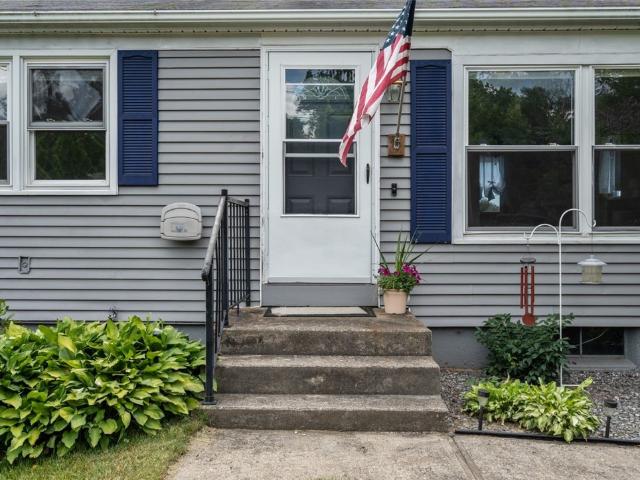 302 Shore Acres Avenue