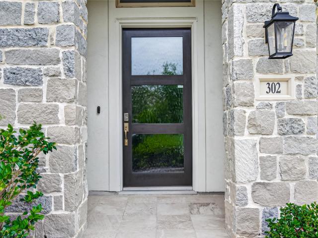 302 Sky Top Drive