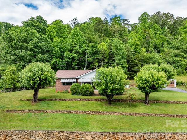 302 Sprinkle Branch Road