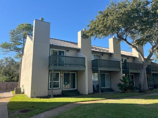 302 st andrews apt j 101, rockport, tx 78382