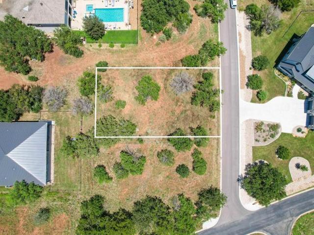 302 Sweet Grass, Horseshoe Bay, TX 78657