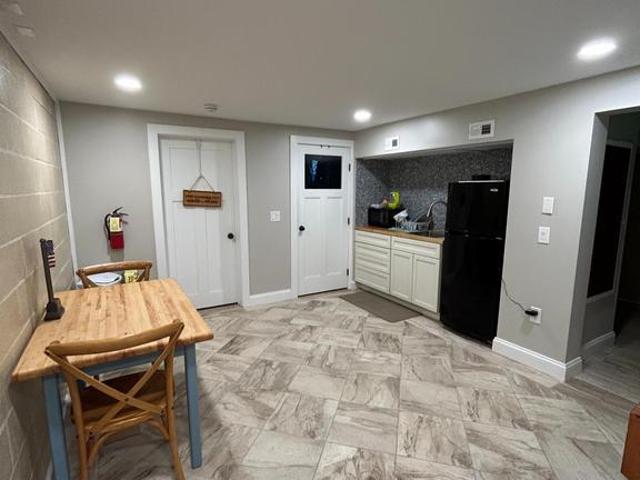 302 park row # basement 2