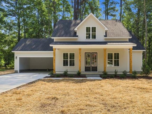 302 Pine St, Smithfield, NC 27577