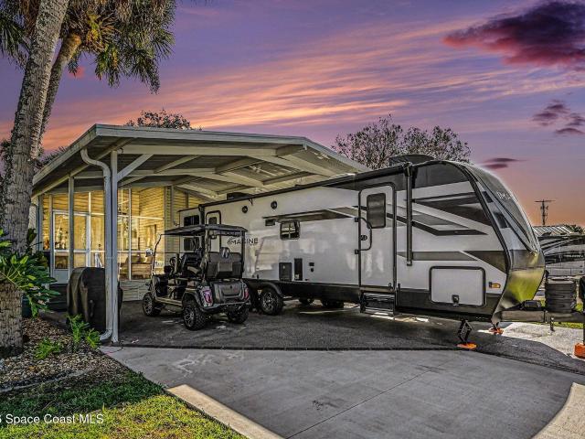 302 Plantation Dr, Titusville, FL 32780 | MLS #1066