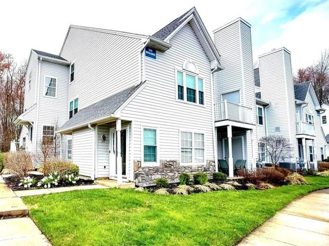 302 Quail Rd, Marlton, NJ 08053