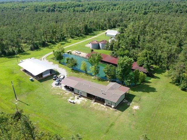 302 R E King Rd, Winnsboro, LA 71295