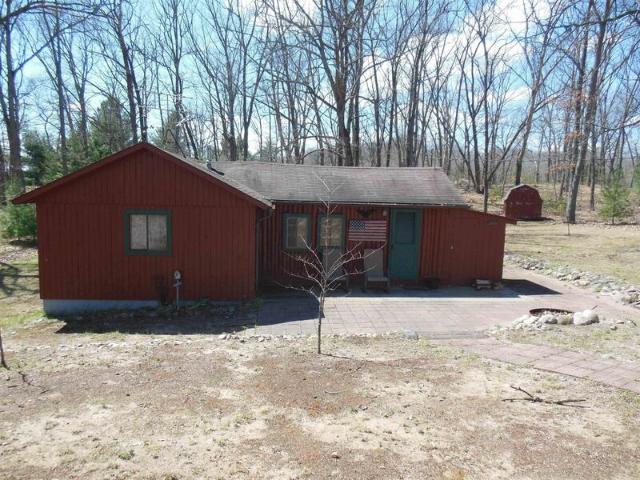 302 Robert, Harrison, MI 48625