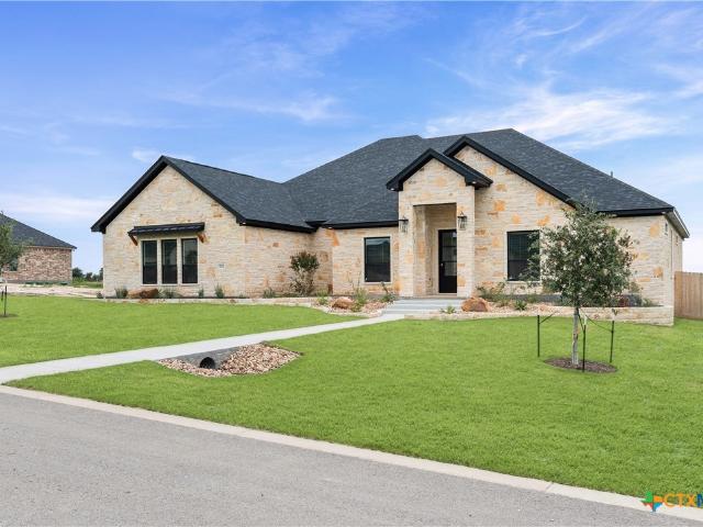 302 Rodeo Road