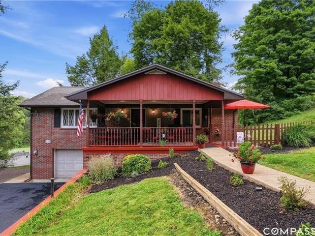302 Ross Ave, Beaver Falls, PA 15010