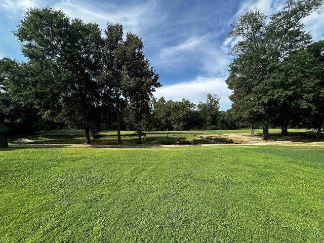 302 River Bend Dr, Searcy, AR 72143