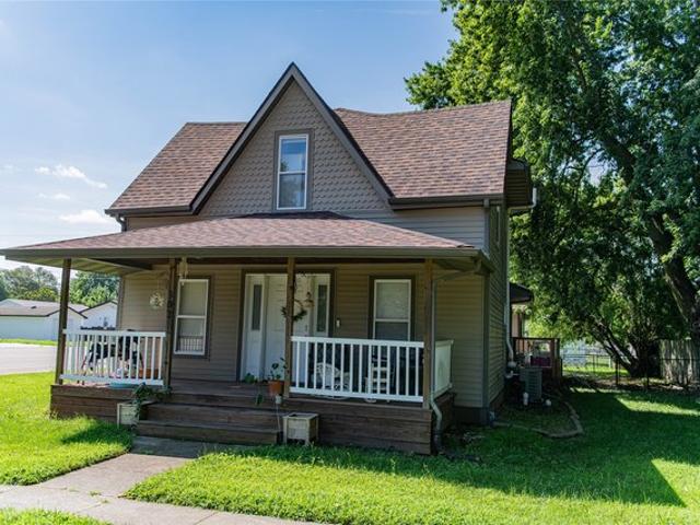 302 W Marion St, Monroe, IA 50170