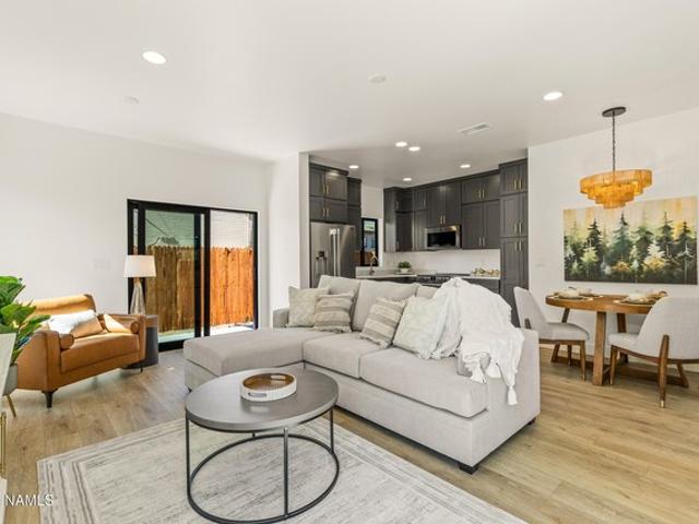 302 W Oak Ave Unit 1, Flagstaff, AZ 86001