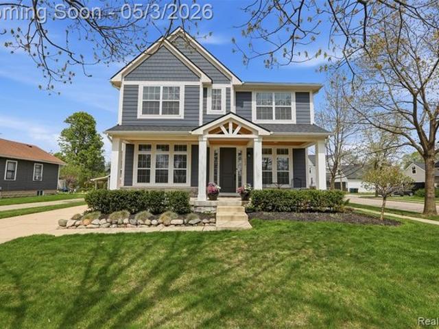 302 W Spring St N, Plymouth, MI 48170