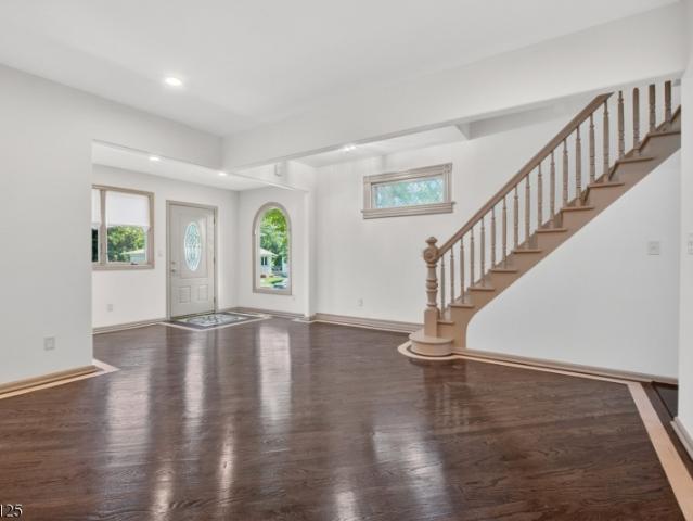 302 Walnut Ave
