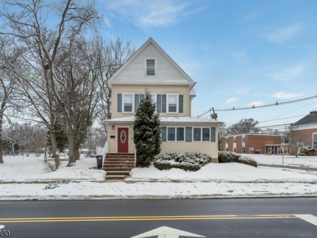 302 Walnut Ave, Cranford, NJ 07016 | MLS #4010 | Compass