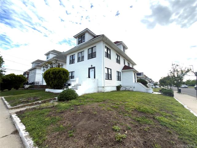 302 West Hudson