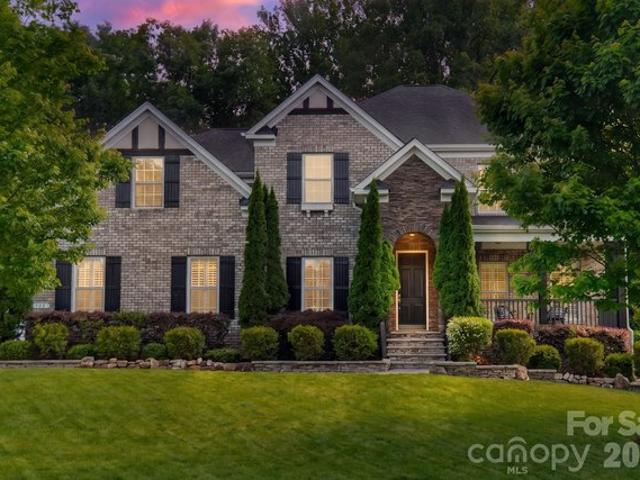 302 Tallow Tree Ct, Waxhaw, NC 28173