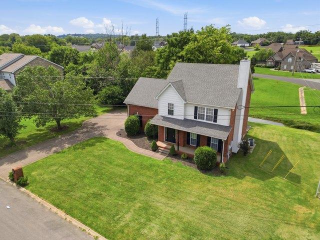 302 Twelve Oaks Ln, Lebanon, TN 37087
