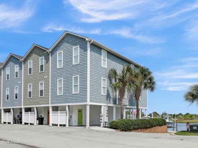 302 Vesta Court