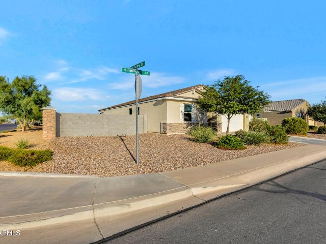 30343 n hummingbird lane