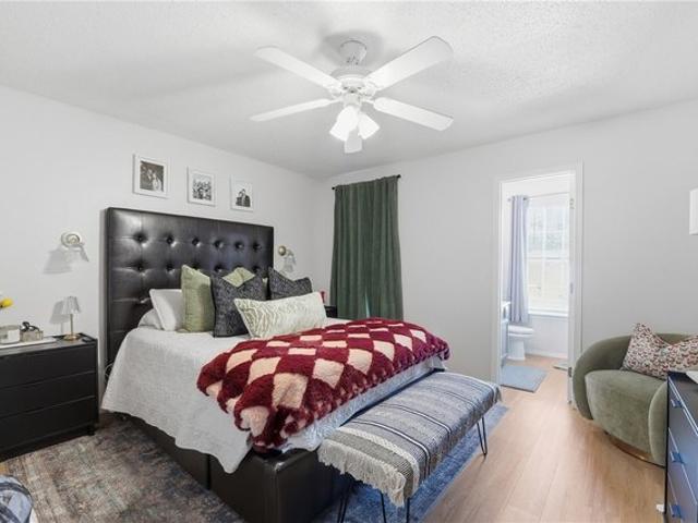 3034 and 3036 W Mica St, Fayetteville, AR 72704