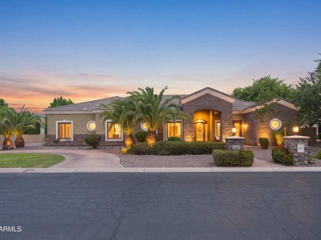 3034 E Portola Valley Dr, Gilbert, AZ 85297