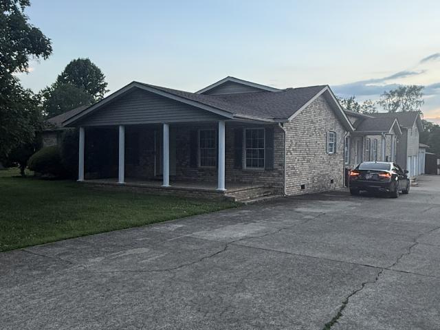 3034 Fieldview Dr
