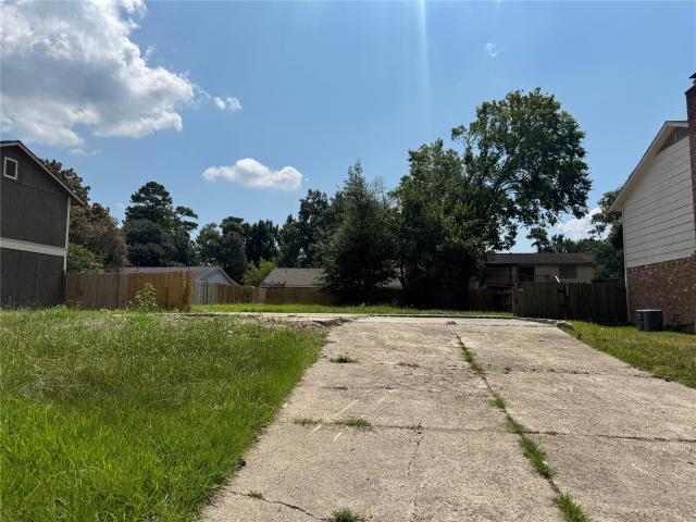 3034 Sycamore Springs Dr, Houston, TX 77339 | MLS #16790 | Compass