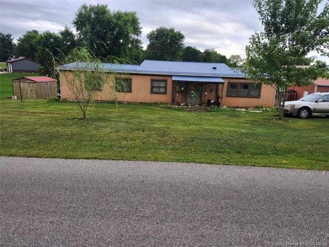 3034 W Cox Ferry Rd, Salem, IN 47167