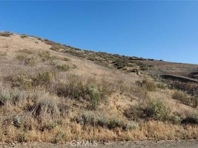 30356 Illinois St, Lake Elsinore, CA 92530